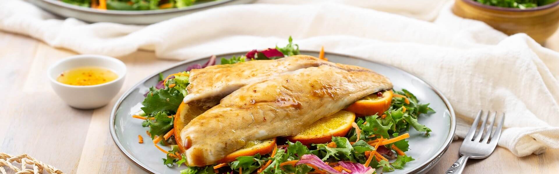 Sea bream fillet with orange dressing » Cromaris